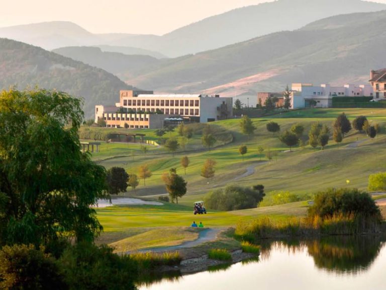 Hotel Castillo de Gorraiz Golf & Spa | Running of the Bulls Hotels